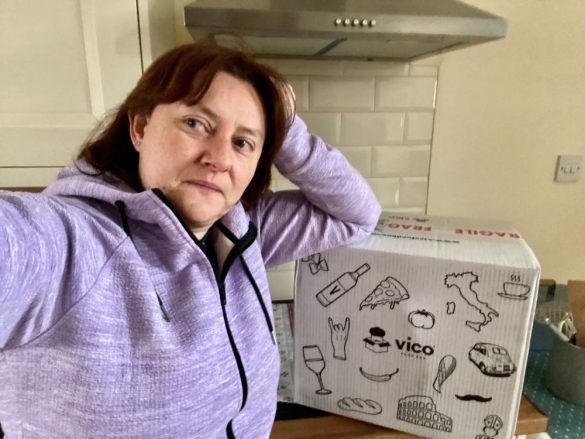 Vico Food Box: la spesa italiana all’estero che fa subito casa • Travel ...