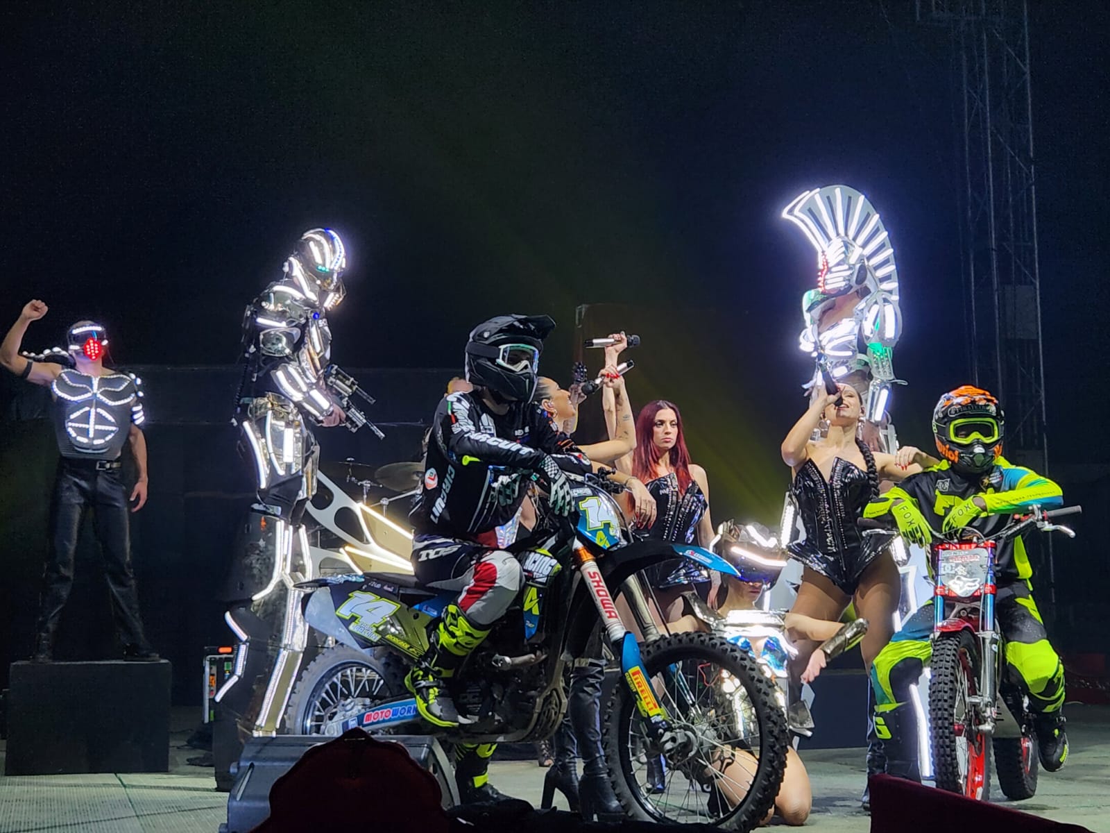 Gravity The Show! Equilibrium a Torino: il circo moderno che lascia ...